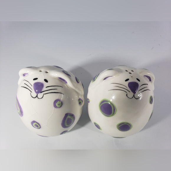 GANZ | Kitchen | Ganz Purple Polkadot Cat Salt And Pepper Shakers ...